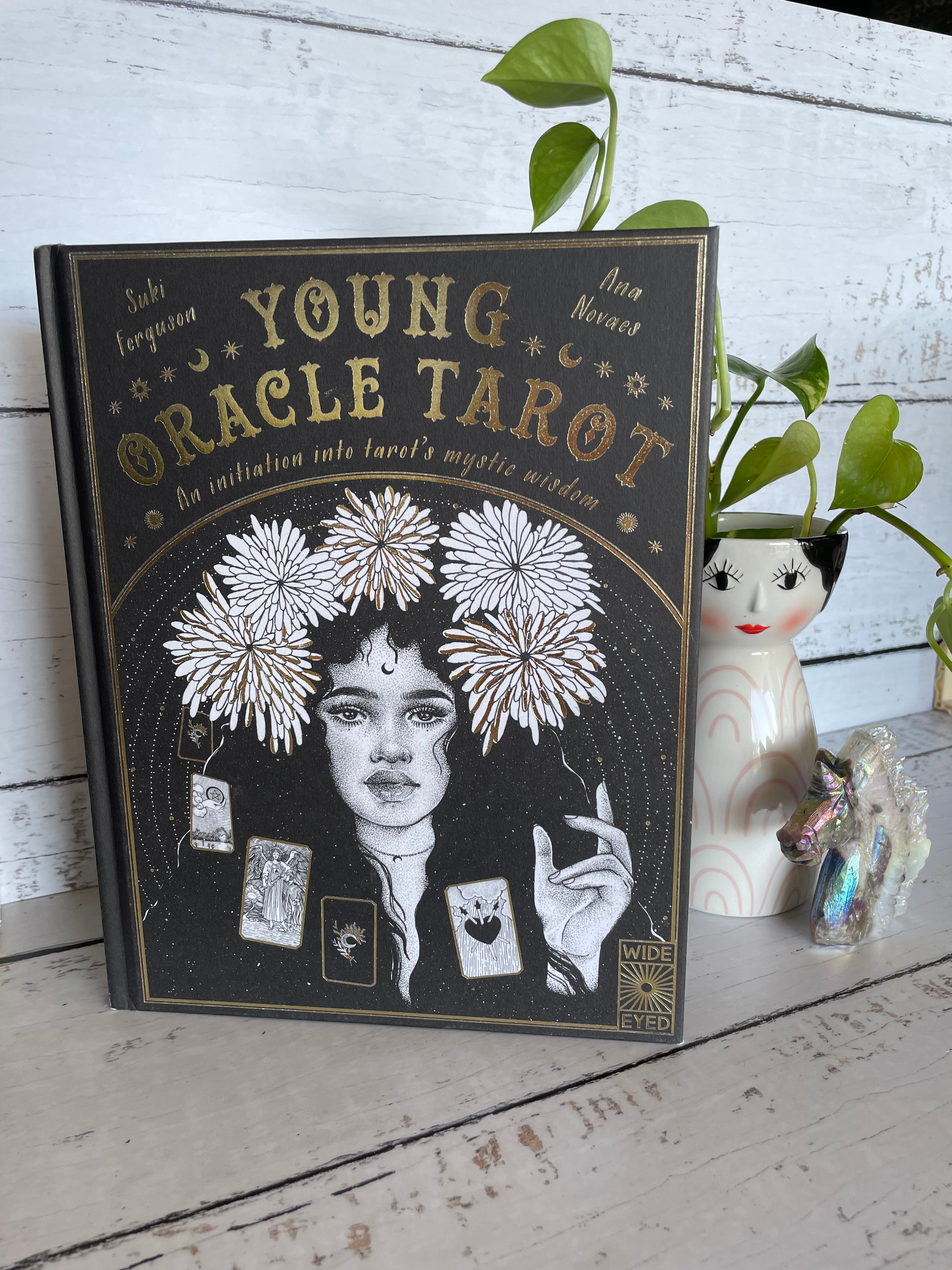 Young Oracle Tarot ~ An initiation into tarot’s mystique wisdom ...